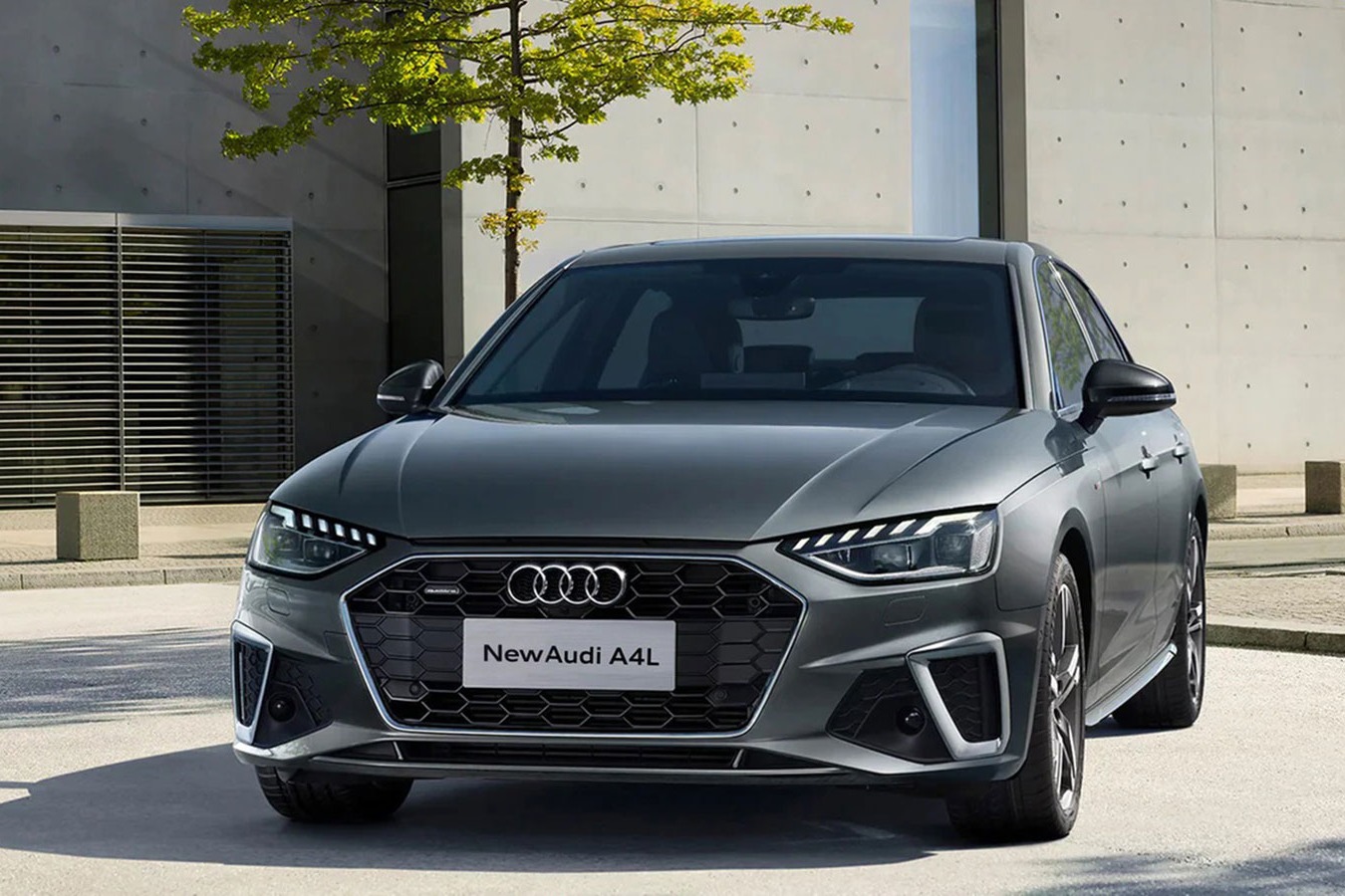 中高级家轿以价换量血拼 凯迪拉克CT5 VS奥迪A4L您会怎么选？_凤凰网