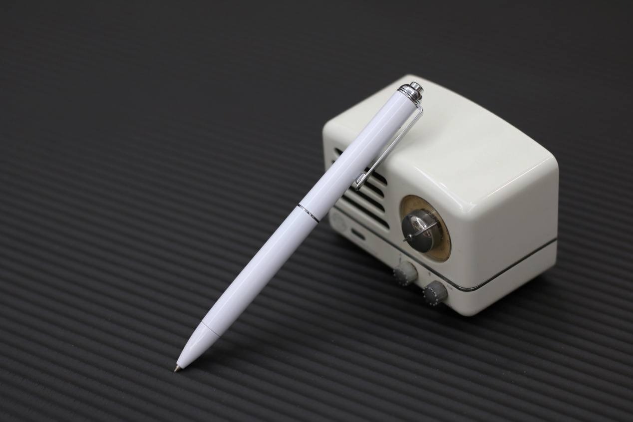 10米录音+智能降噪，还能转文字，aigo智能录音笔R6600体验_凤凰网