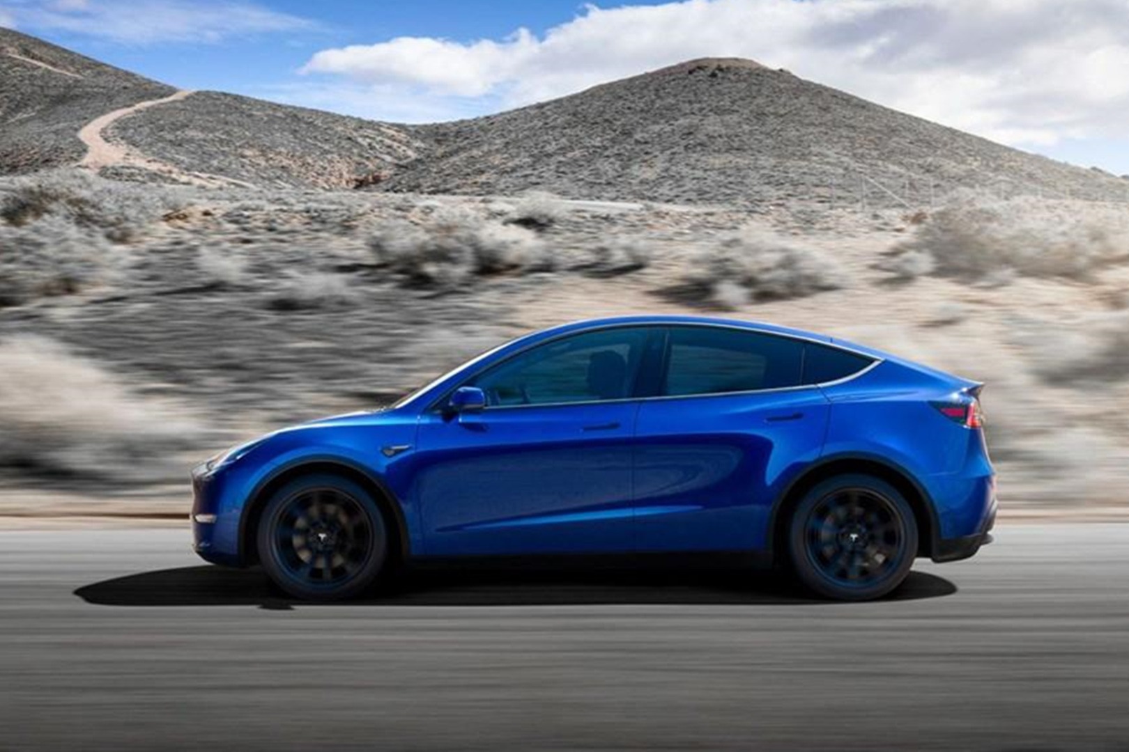 标准续航版特斯拉Model Y值得买吗？性价比高吗？_凤凰网视频_凤凰网