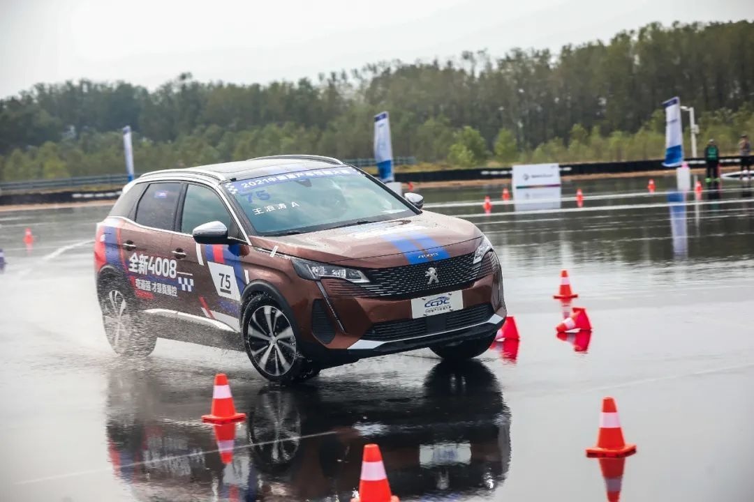 CCPC大赛首战告捷，东风标致全新4008 再创佳绩_凤凰网视频_凤凰网