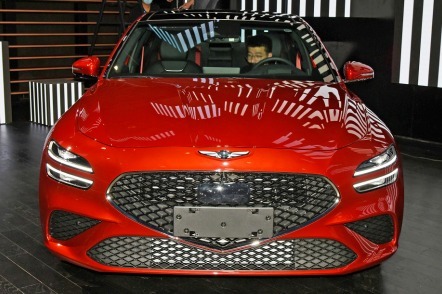 韩国“小宾利”开启预售！捷尼赛思G70全系2.0T+8AT，售25.58万起