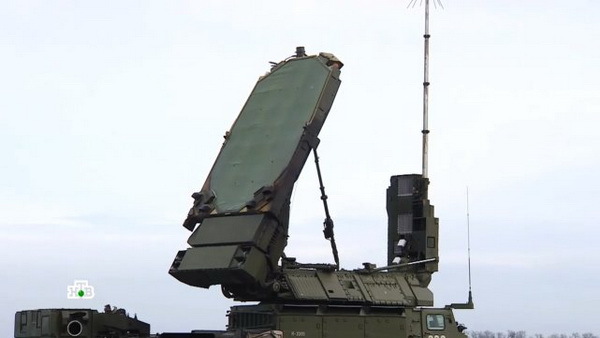 俄罗斯近日测试改进的S-300V4导弹系统反导能力很强大__凤凰网