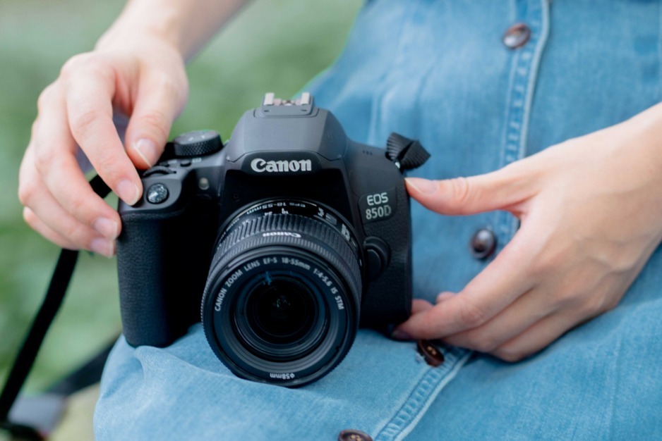 越级配置入门机，佳能EOS 850D全面解析_凤凰网