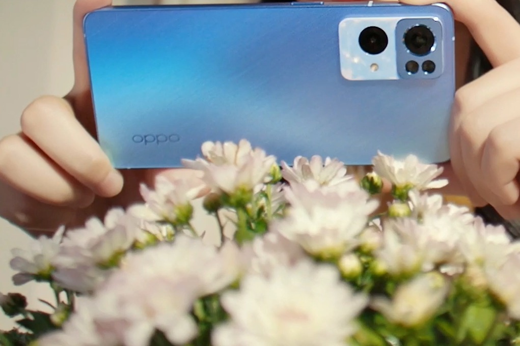 好看更实用？Reno7 Pro 3699元起，12月3日即将开售_凤凰网视频_凤凰网