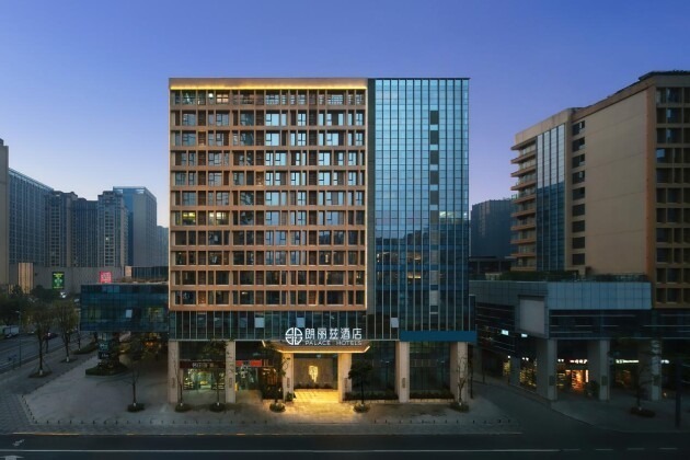 朗丽兹酒店西南首家店在成都盛大开业_凤凰网