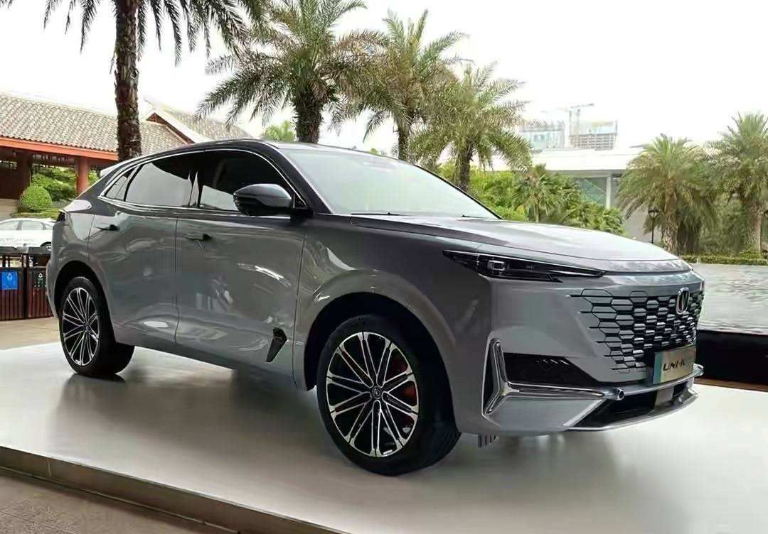 长安UNI-K iDD正式开启预售，综合续航可达1100公里_凤凰网视频_凤凰网