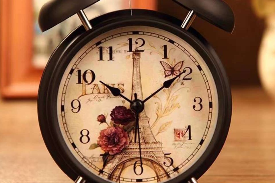 为人虽然聪明，但多是小聪明，缺乏大智慧_凤凰网