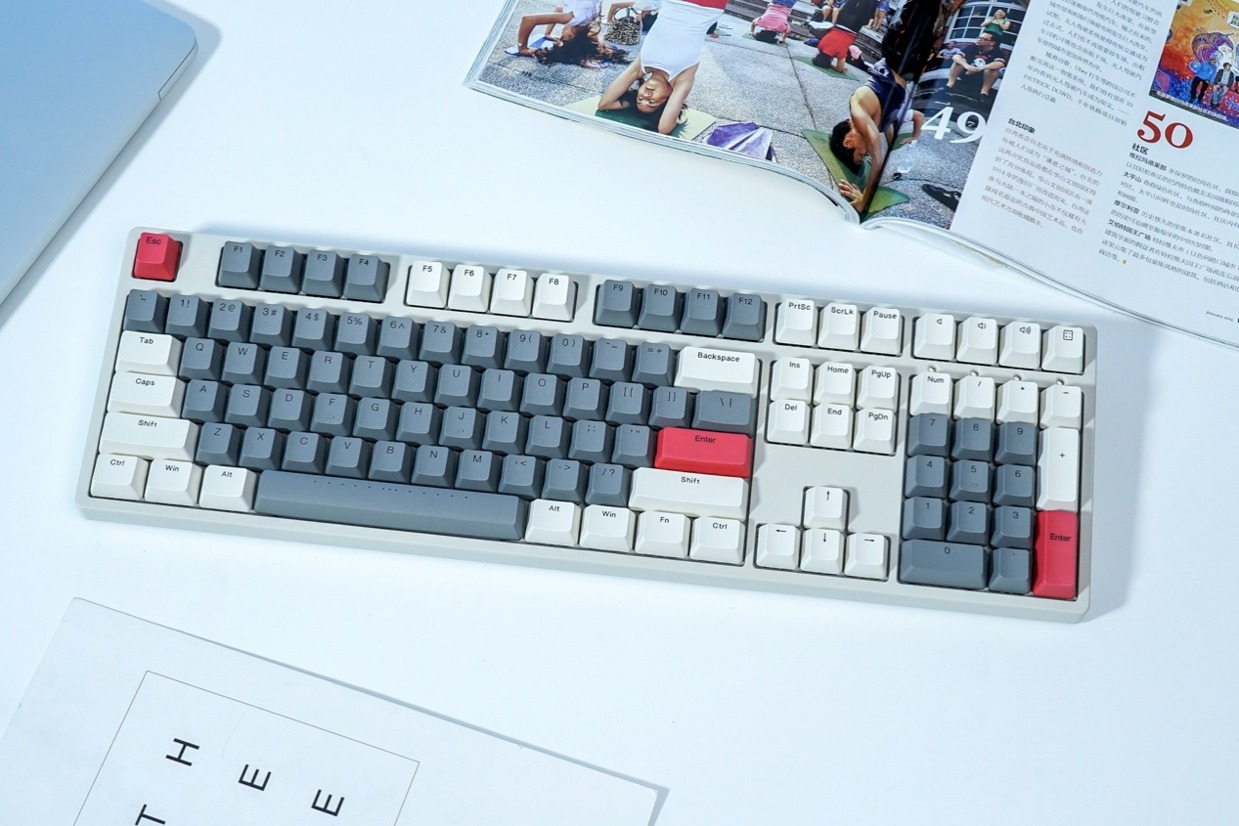 停留在指尖的色彩，ikbc W210机械键盘测评_凤凰网