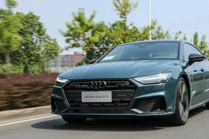 奥迪A7L首月仅售316台，都怪门店太少以及处于爬坡阶段？_凤凰网视频_凤凰网