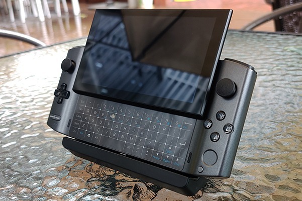 性能更佳表现不俗，GPD WIN3让你畅玩3A大作_凤凰网