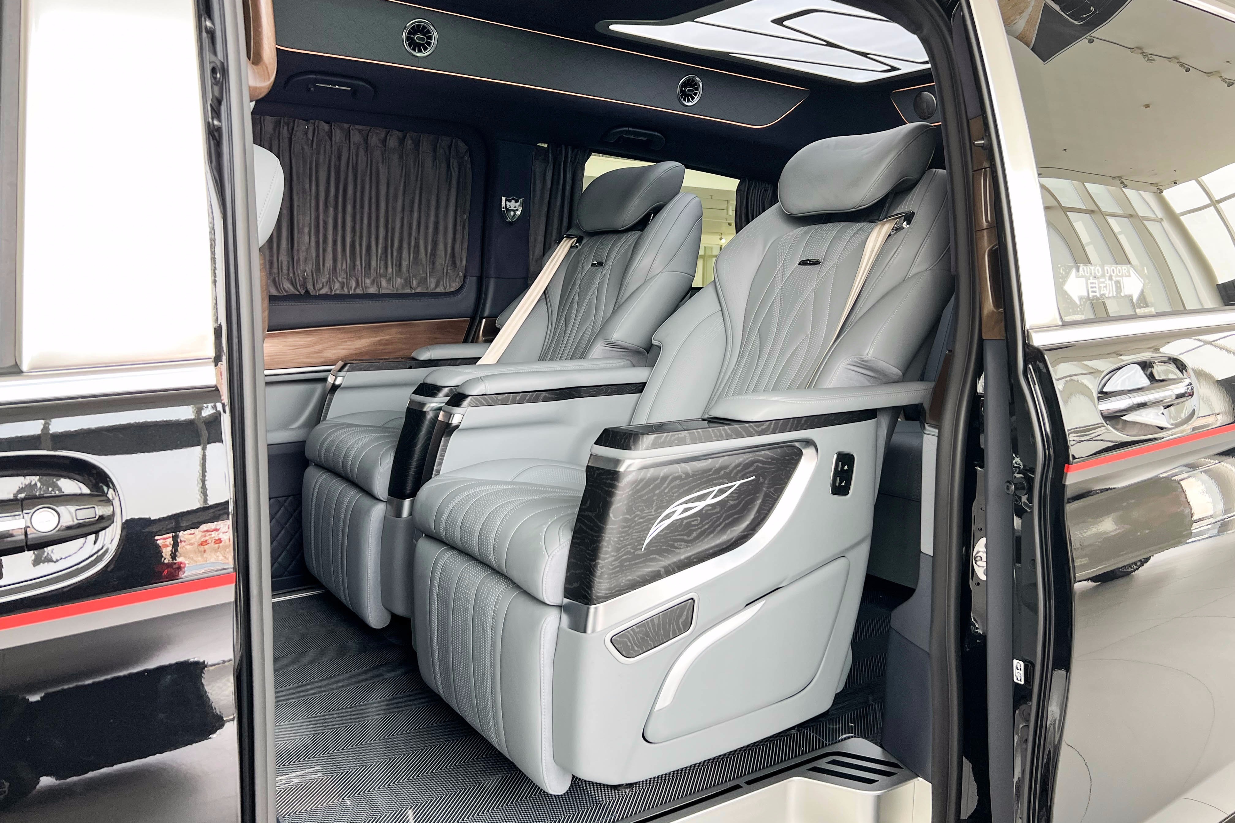 22款奔驰V260L巴塞罗那版 地中海风格设计 内饰配置全新升级_凤凰网视频_凤凰网