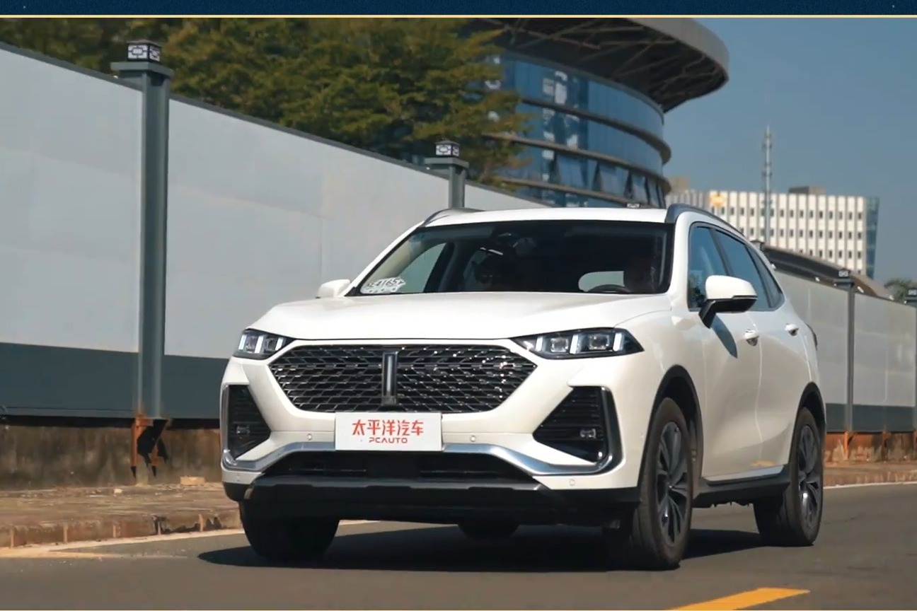 国产车大比拼！小鹏P5、传祺GS8、WEY拿铁，没想到最后赢的是它_凤凰网视频_凤凰网