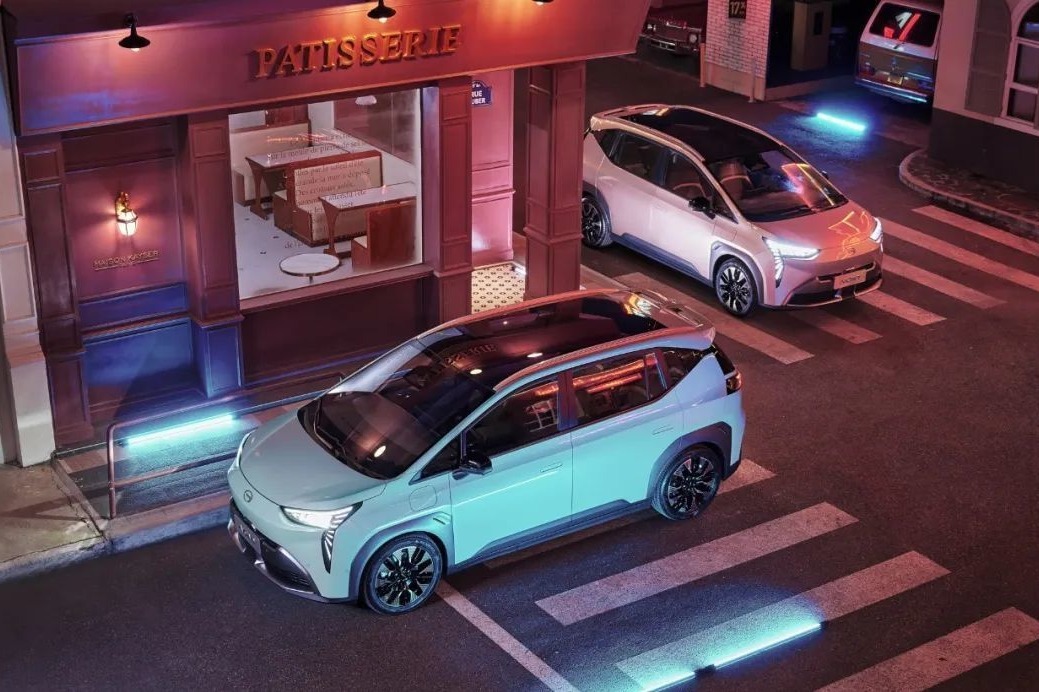 最值得买的纯电SUV，AION Y比小鹏G3i/元PLUS“秀”在这_凤凰网