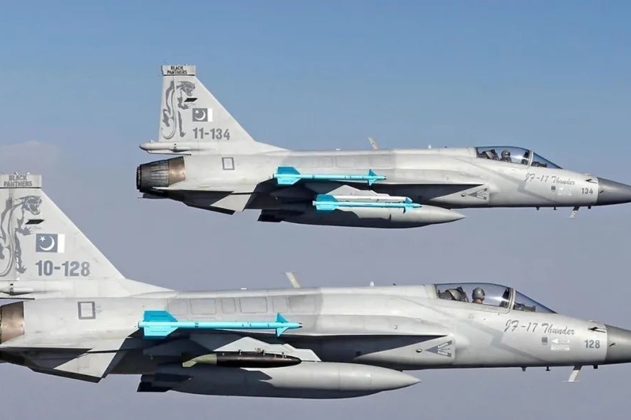 90架歼-10CE、36架歼-20！巴基斯坦“空军新规划”，胃口有多大？_凤凰网