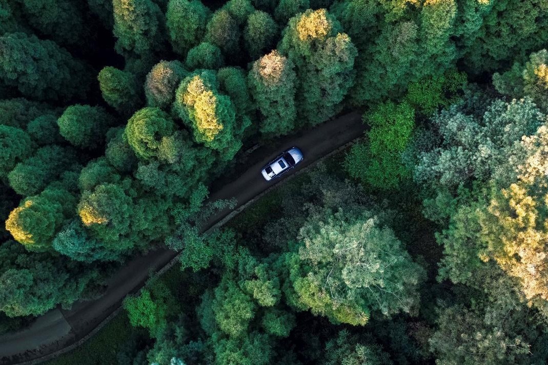 吉利汽车发布2021年ESG报告，致力成中国汽车行业ESG 标杆_凤凰网