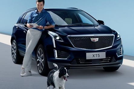 凯迪拉克XT5和沃尔沃XC60两车对比，谁才是豪华SUV质量第一？_凤凰网