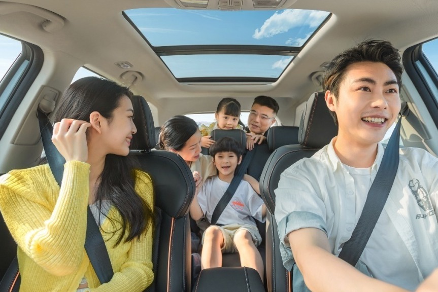 第三排舒服了！7座版欧尚X7PLUS上市10.69万起_凤凰网