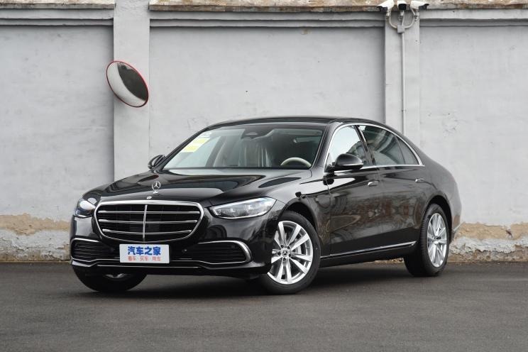 奔驰上半年在华交付超过35.58万辆新车_凤凰网