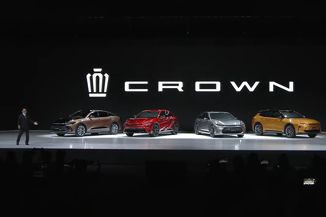 第16代丰田皇冠正式全球首发；2022款捷豹XEL/XFL上市_凤凰网视频_凤凰网