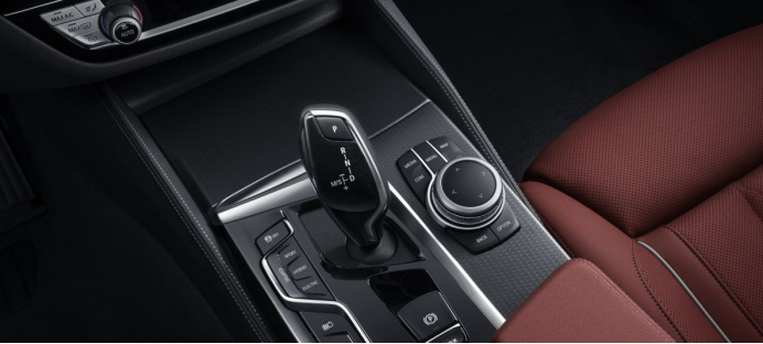 价格差十万，宝马iX3和535Le买哪个？__凤凰网