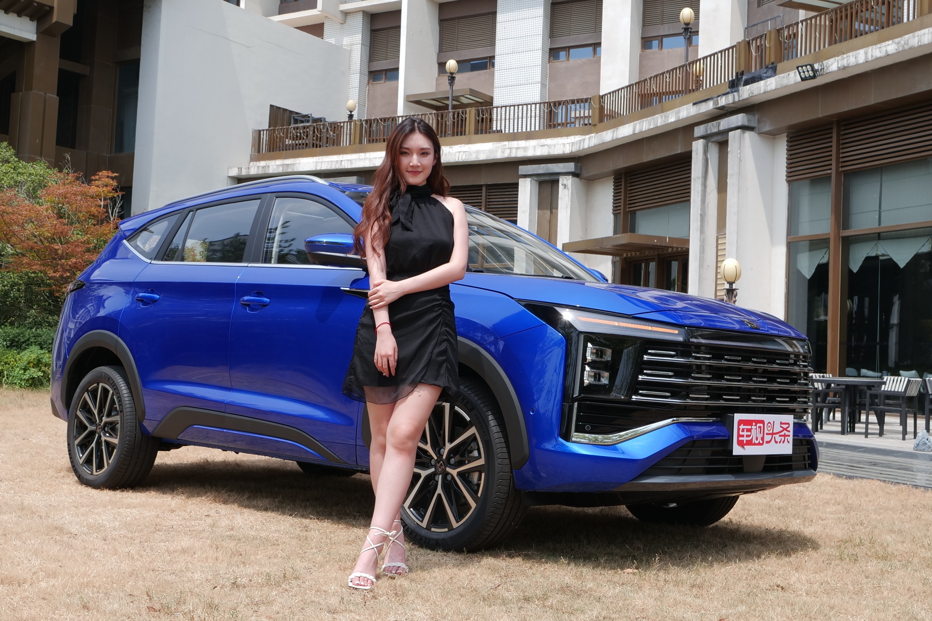 全网首测！思皓X8 PLUS实拍 大空间、高配置 堪称十万级SUV最优选_凤凰网视频_凤凰网