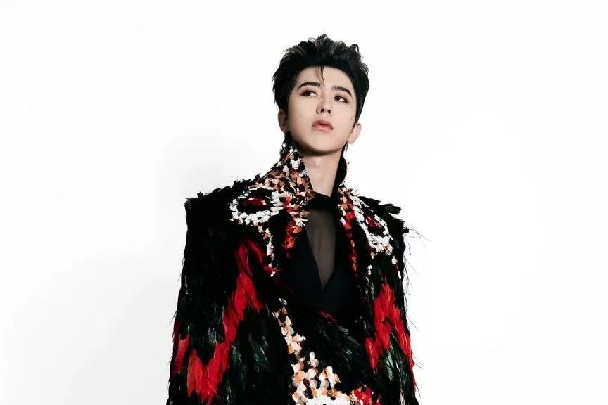 男明星们，你们终于卷起来了！_凤凰网